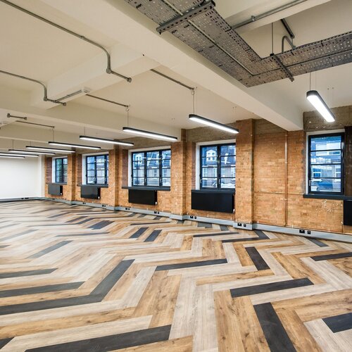 Soft edge linear lighting- Tonge Suspended